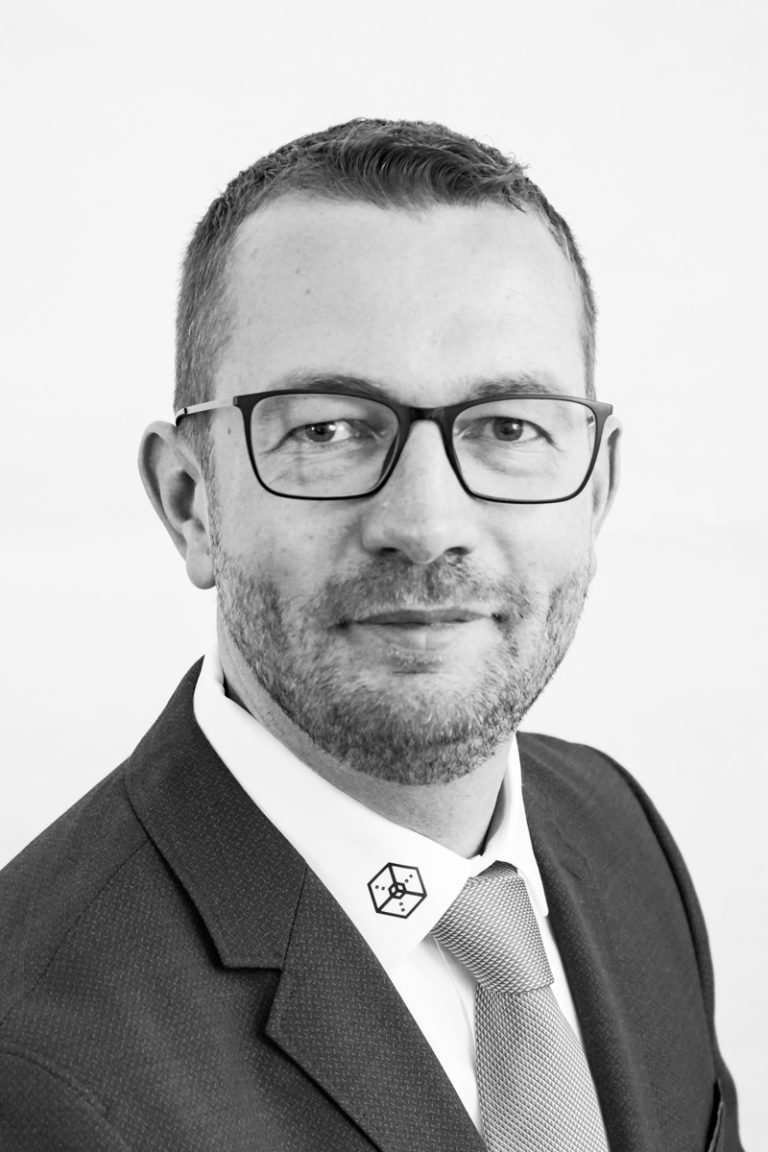 Unternehmen - KUHN SOLUTIONS